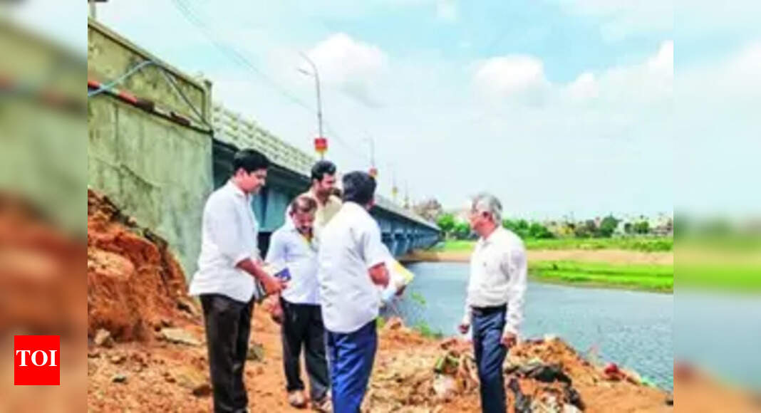 Cauvery Bridge: Foundation test for new Cauvery bridge begins | Trichy ...