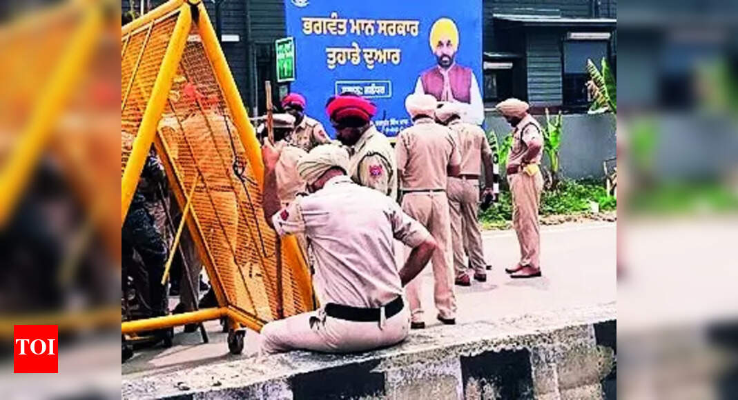 Bio-CNG Plant: MLA leads protest over Bio-CNG plant near CM’s house ...