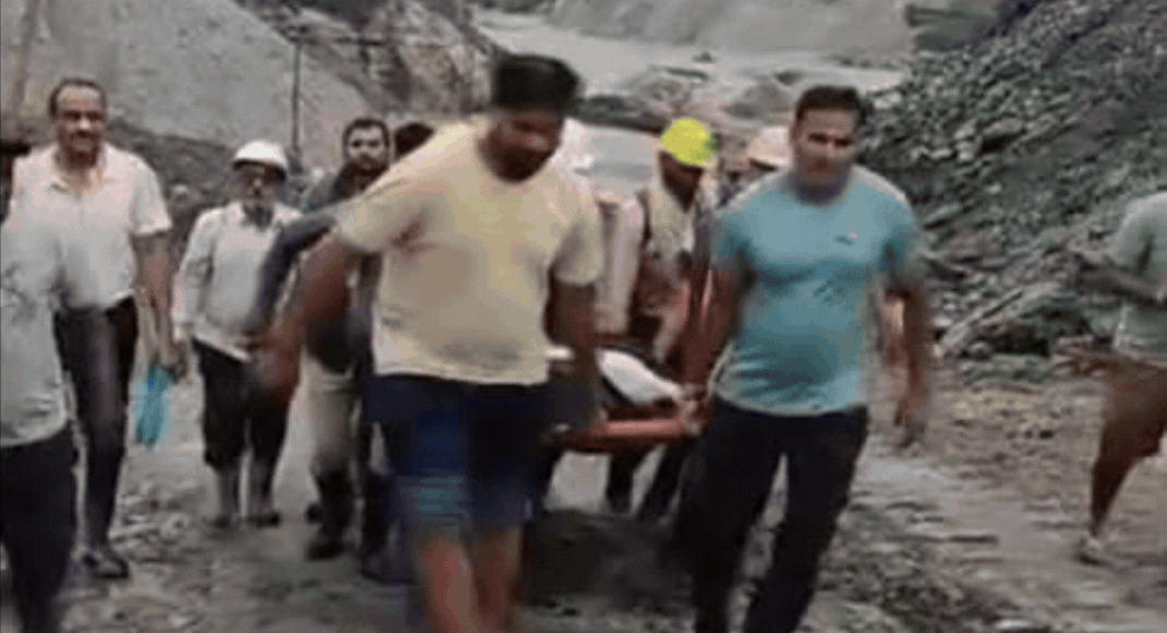 SECL official swept away to death in torrential downpour at Kusmunda ...