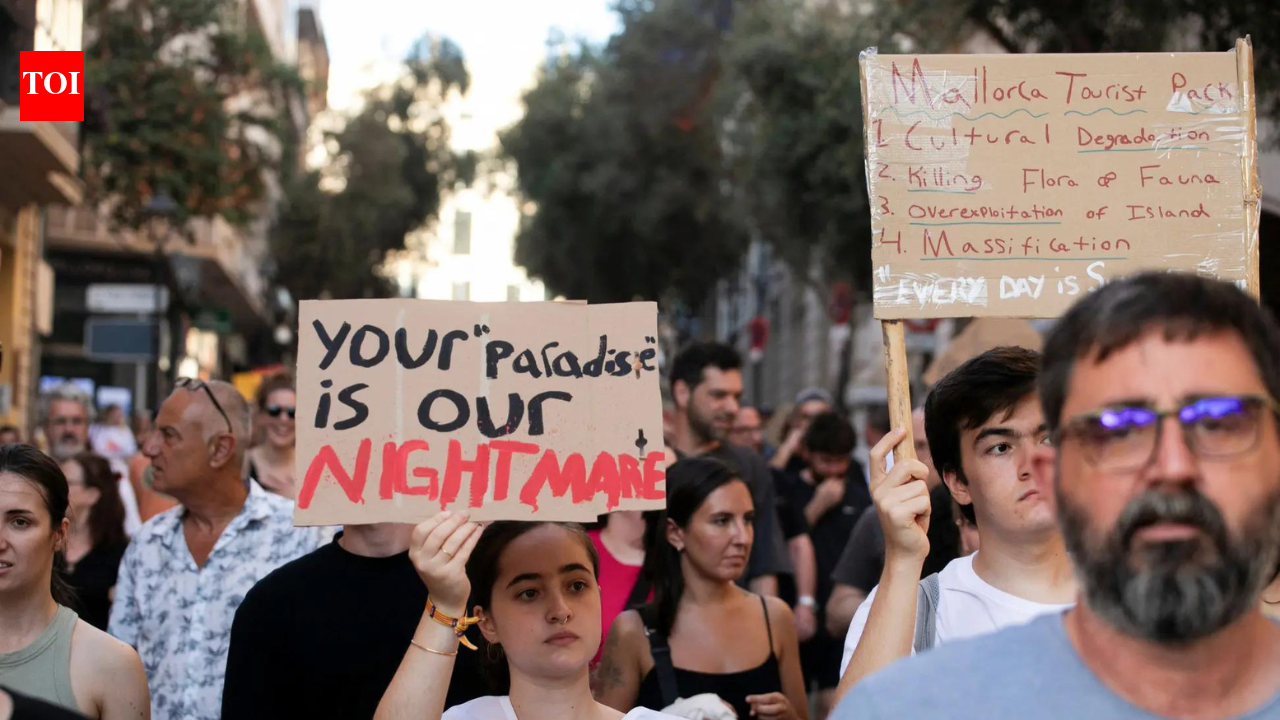 'Your paradise is our nightmare': Influx of tourists into Europe leave ...