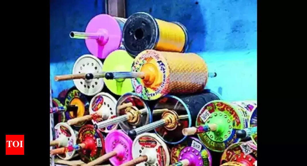 Chinese manjha dealer arrested with 50 rolls from northeast Delhi ...