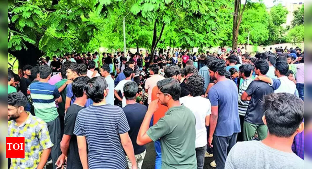 MANIT students protest for better hostel facilities and 24x7 library ...