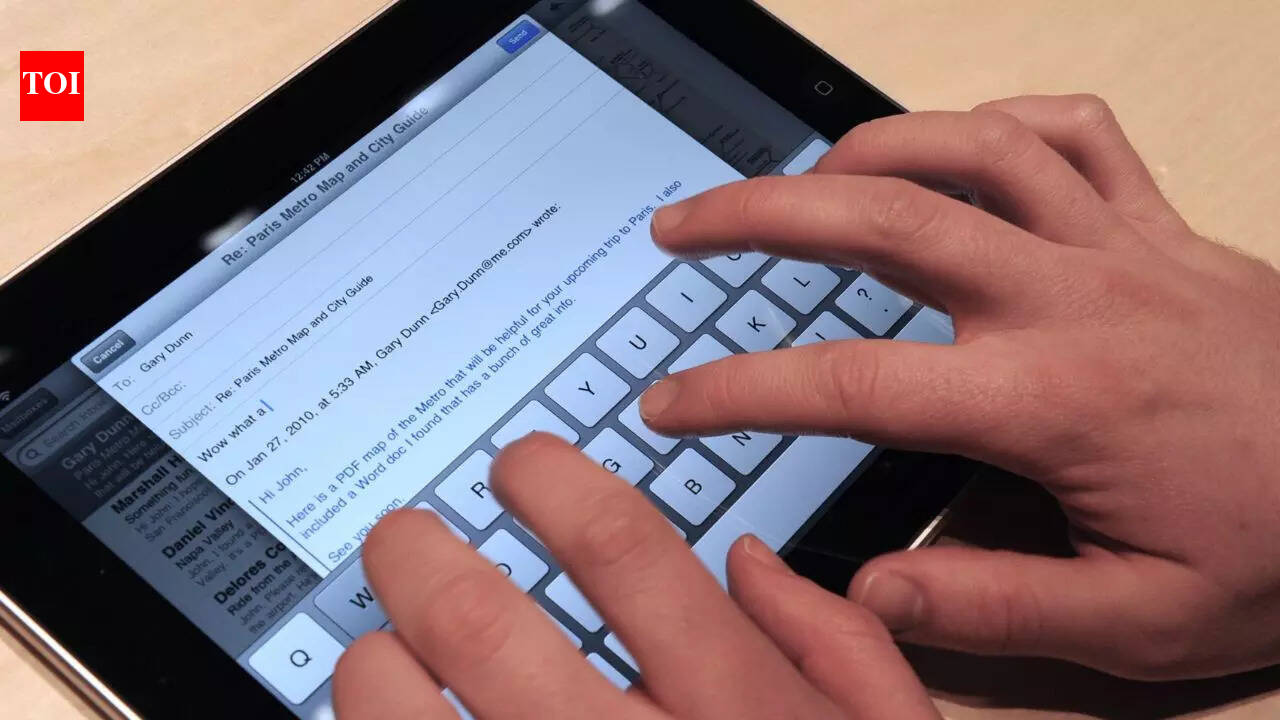 How to type using the on-screen keyboard (OSK): Step-by-step guide for ...