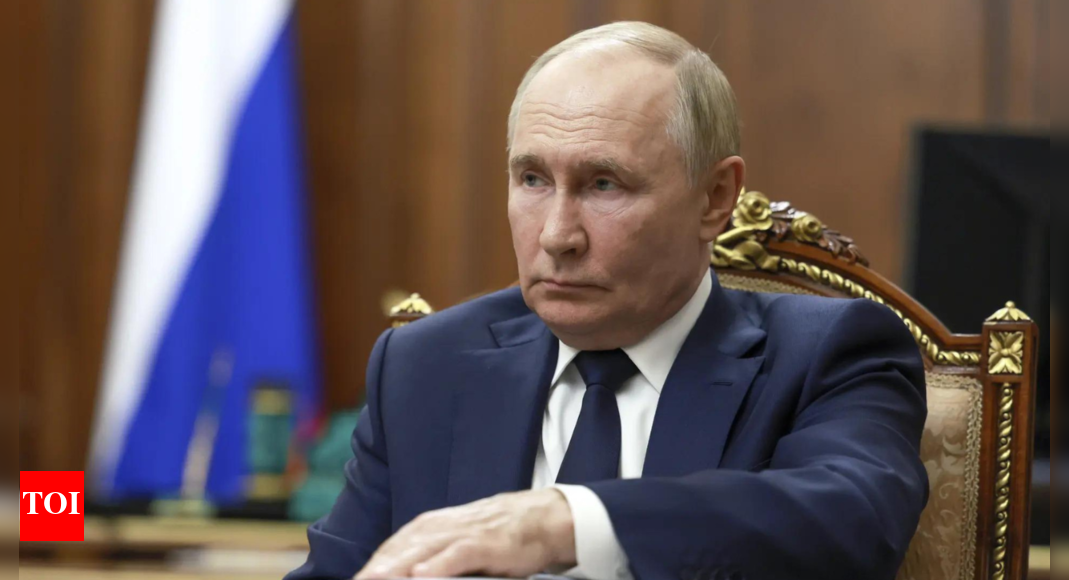 Putin doubles signing bonuses for volunteers to fight in Ukraine ...