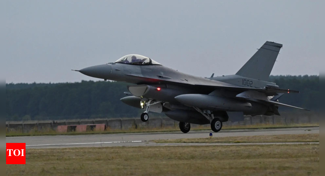 Ukraine receives first F-16 fighter jets to bolster defences against ...