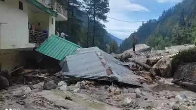 1 dead, 9 missing after cloudburst hits Himachal Pradesh's Mandi | Shimla News - Times of India