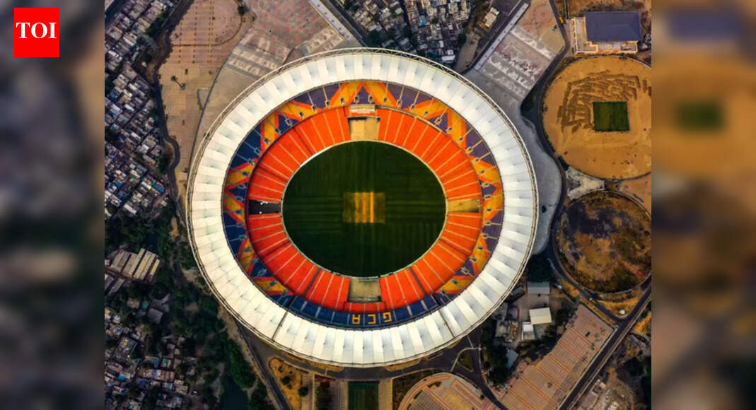 Top 10 largest cricket stadiums in the world