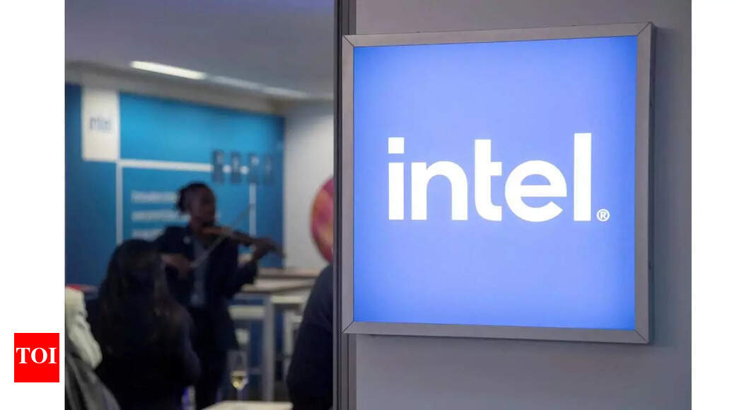 Intel to layoff over 15,000 employees: Read the memo shared by company ...