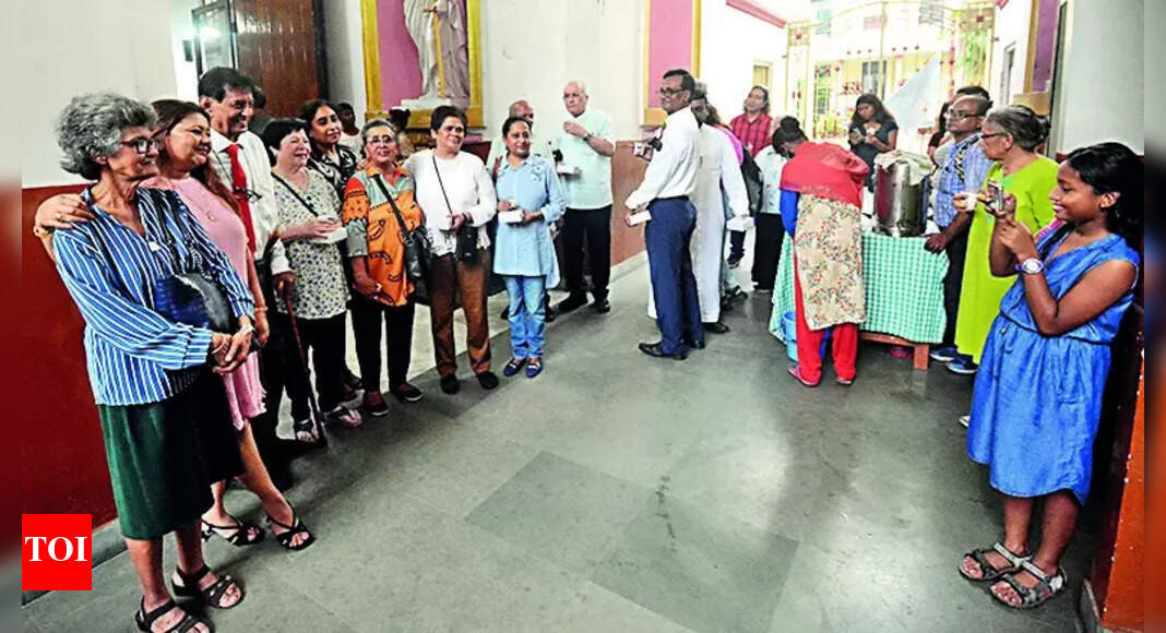 Anglo-Indian Community: Celebrations on World Anglo-Indian Day in ...