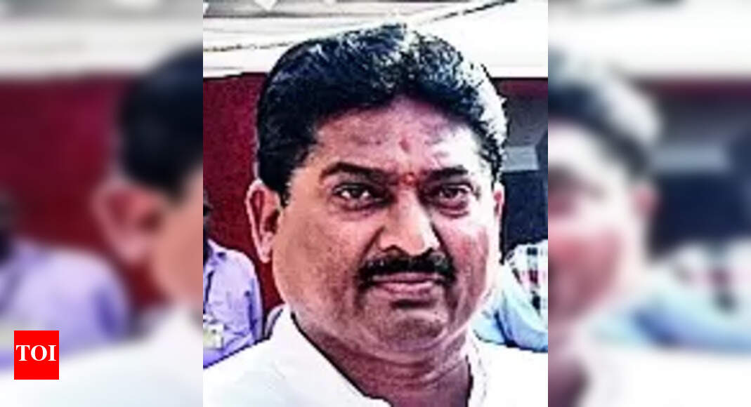 Shinde Sena: Shiv Sena's Claim on Ramtek and Umred Seats Upsets BJP ...