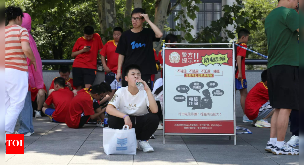 Heat Wave: Extreme heat breaks records in eastern China - Times of India