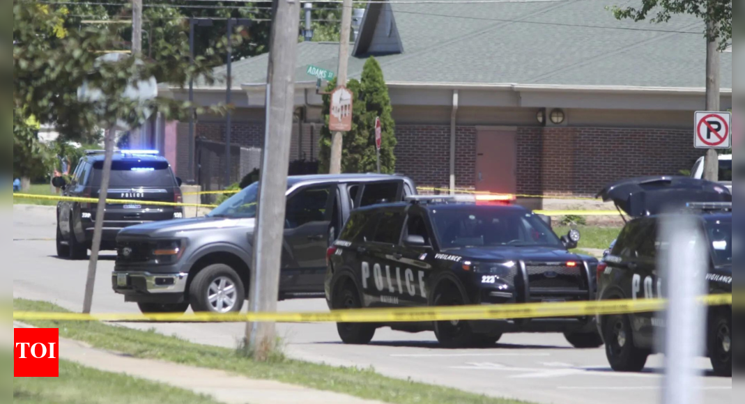 Florida Deputy Killed: Florida deputy killed and 2 officers wounded in ...