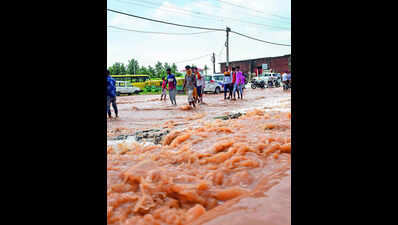 Sukhi Sewania Nullah: Body of teen swept away in Sukhi Sewania nullah found | Bhopal News ...