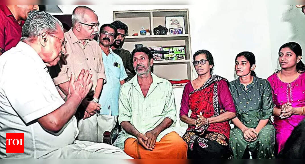 CM: CM promises help to find missing Arjun after landslides in Shirur ...