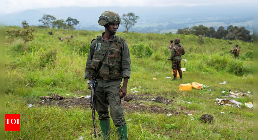 Congolese police officers flee to Uganda as fighting intensifies ...