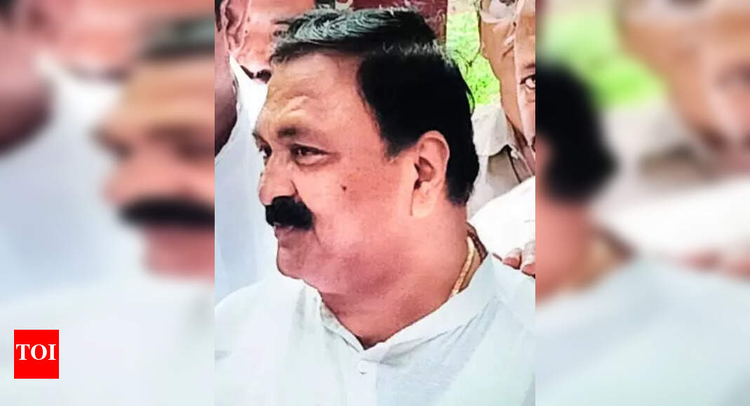 Resign: 'CM will resign before padayatra ends' - BJP-JDS Padayatra in Karnataka | Hubballi News ...