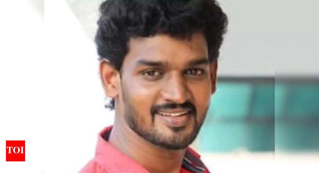 Ethirneechal fame Vimal Kumar joins the cast of Karthigai Deepam - Times of India