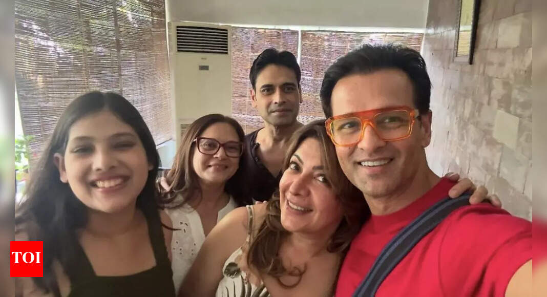 Rohit Roy pens down an emotional note as close friend and Dekh Bhai Dekh actress Divya Seth Shah ...