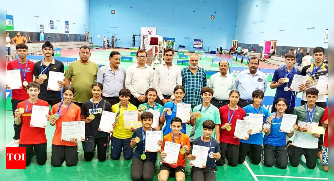 Double crown for Aryan Tyagi, Murli Sharma; Parul Choudhary triumphs in ...