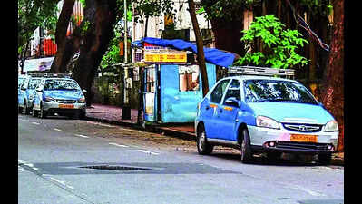 Taxi Stands: Bombay High Court directs action against illegal parking ...