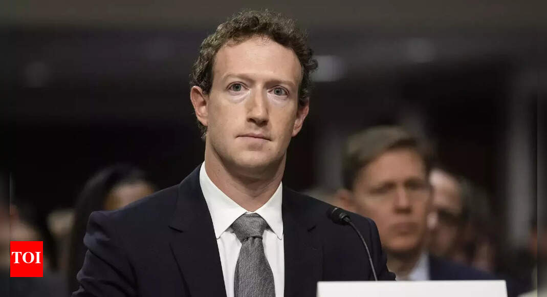 Facebook founder Mark Zuckerberg on accessing social media from ...