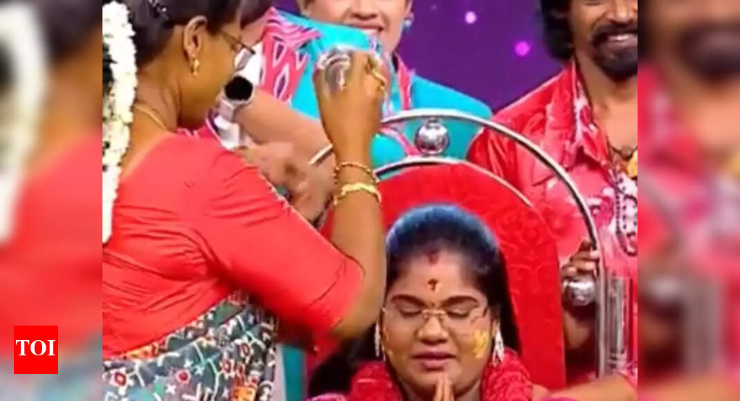 TV couple Indraja Shankar and Karthick announce pregnancy on Mr. and ...
