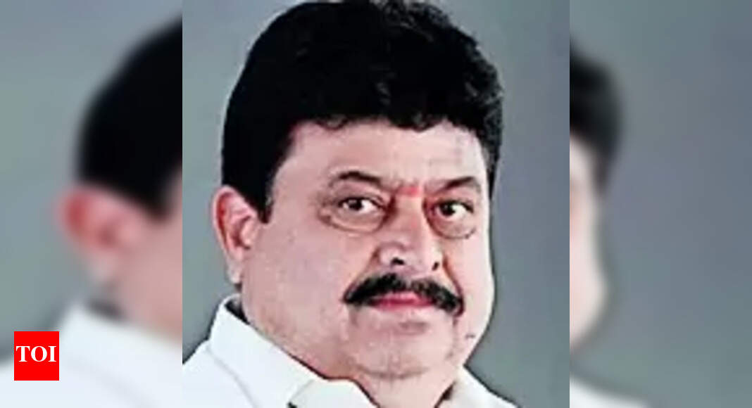 BJP Chief: Telangana BJP Chief Contenders: Eatala Rajender and N Ramchander Rao | Hyderabad News ...