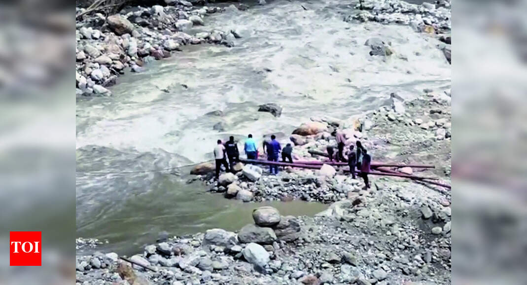 Flash Flood: 5 bodies found in Samej, 18 persons still missing | Shimla ...
