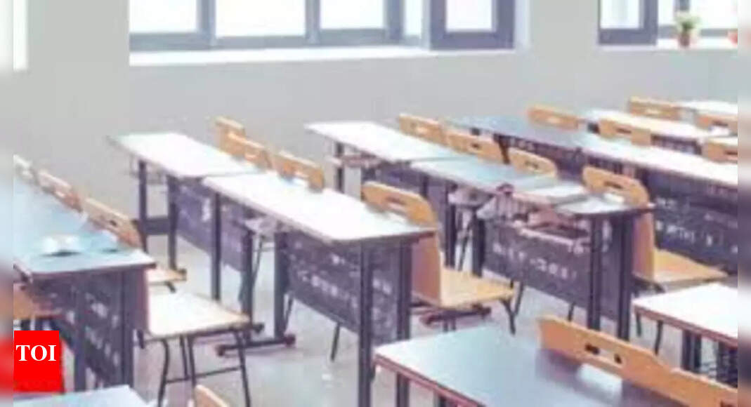 30 govt schools shut down in 2 districts due to lack of students ...