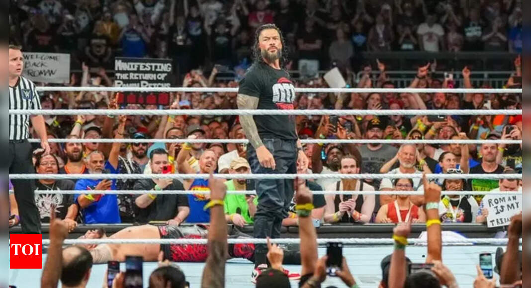 The Original Tribal Chief vs Tribal Chief: Roman Reigns viciously ...