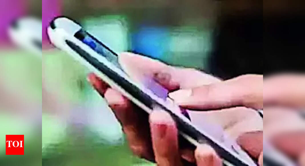 BHU: BHU launches 'Namaste BHU' mobile app for better student ...