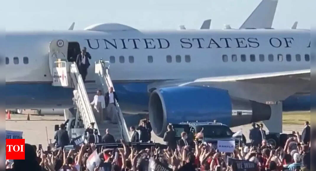 Trump falsely accuses Kamala Harris of using AI to show massive crowd ...