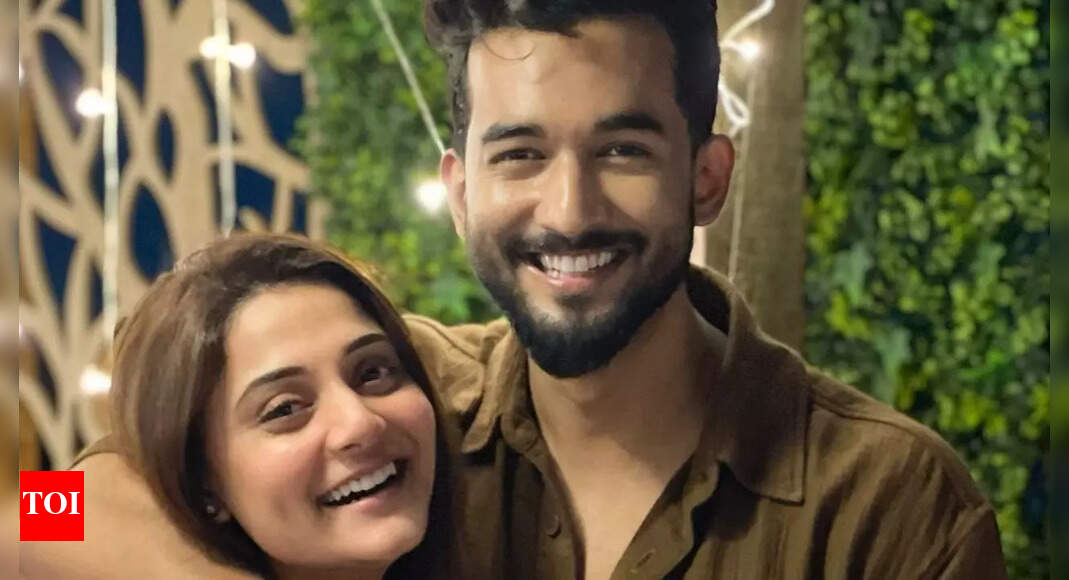 ‘Khorkuto’ fame Priyanka Mitra receives an adorable gift from beau ...