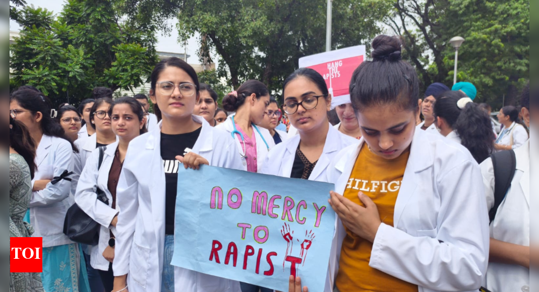 Kolkata doctor rape murder: Junior doctors at RIMS in Ranchi boycott ...