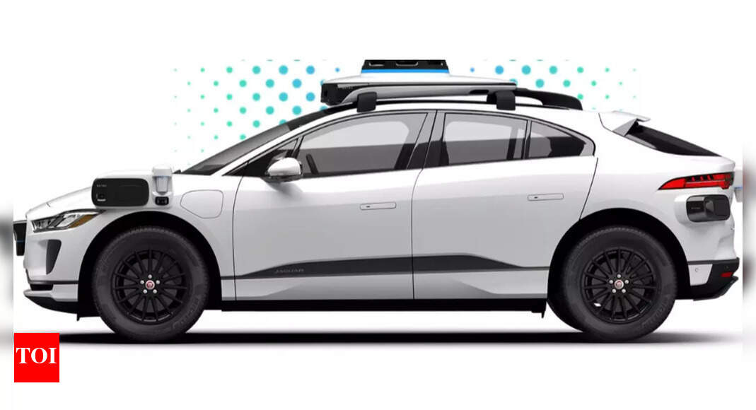 Driverless Waymo taxis disrupt San Francisco's sleep with constant ...