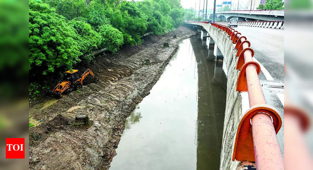 Desilting: Barapullah Drain Desilting Plan Post-Monsoon Update | Delhi ...