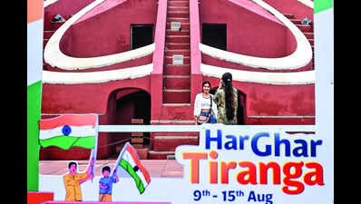 Selfie Points: ASI Illuminated Monuments for Independence Day ...