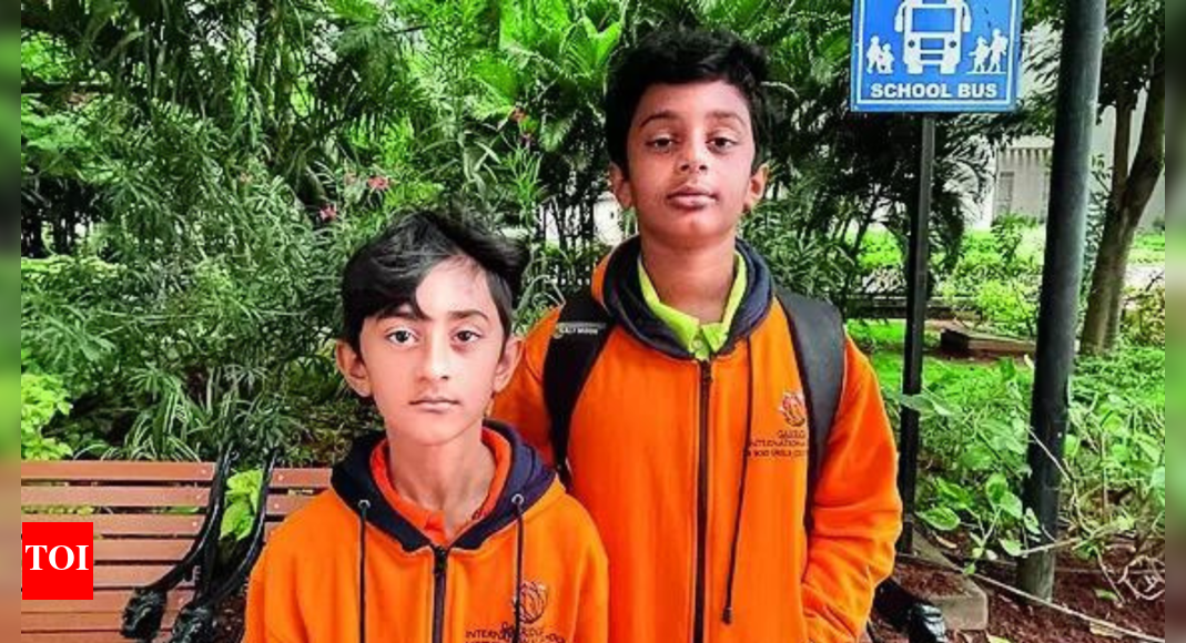 School Bus: Kids stuck in school bus send road-widening SOS | Bengaluru ...
