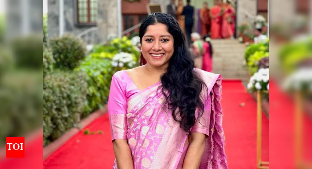 Web series 'Heart Beat' concludes, Dr. Radhi aka Anumol pens an adieu ...