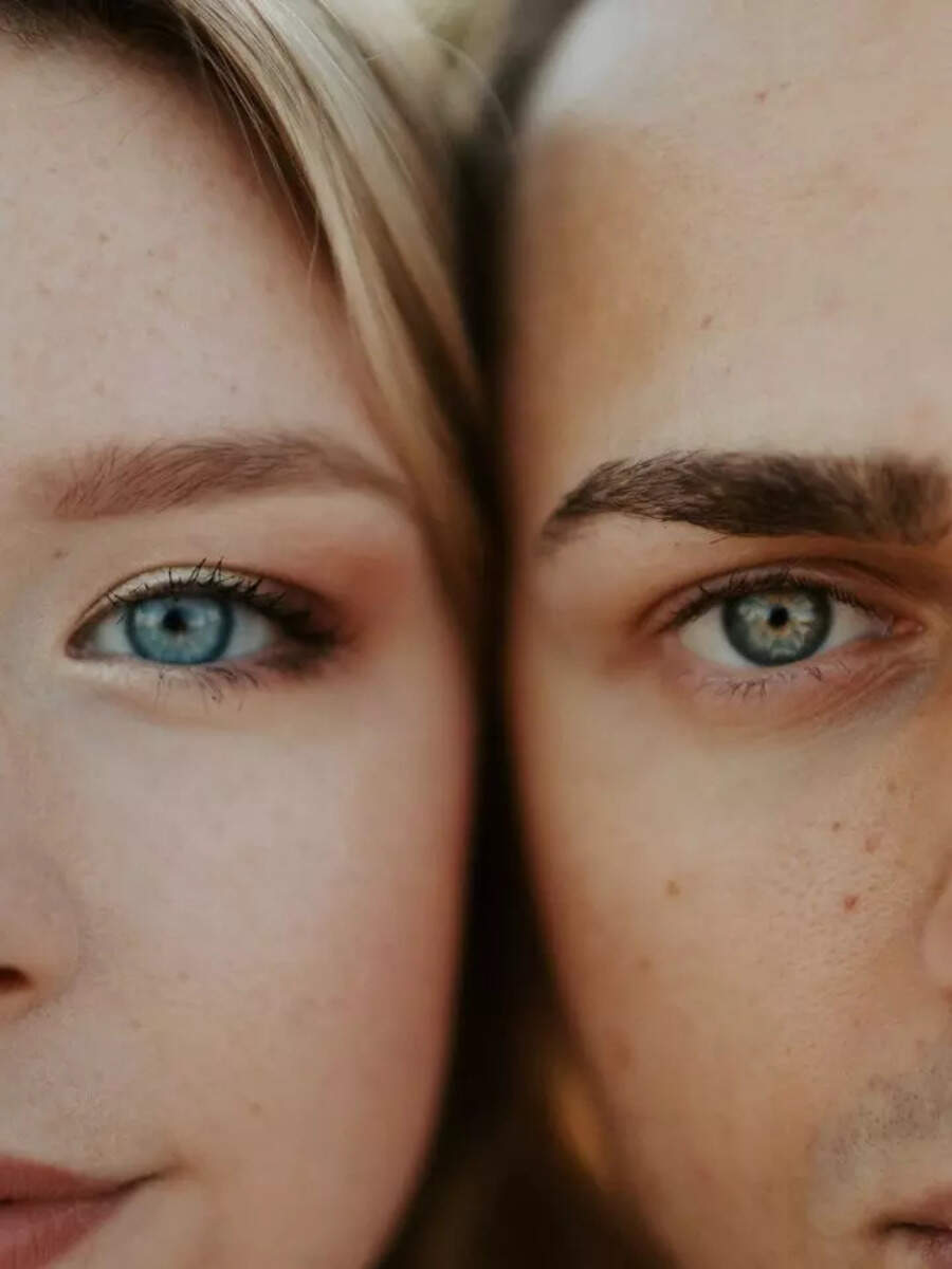 10 ways eyes reveal what someone is really thinking | Times of India