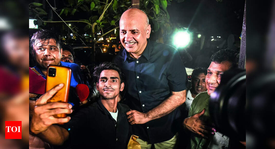 Manish Sisodia: Manish Sisodia Released from Jail After 17 Months ... Manish Sisodia: Manish Sisodia Released from Jail After 17 Months ...