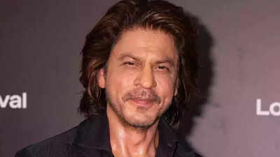 Shah Rukh Khan reveals he has a library to house his 300 awards | Hindi Movie News - Times of India