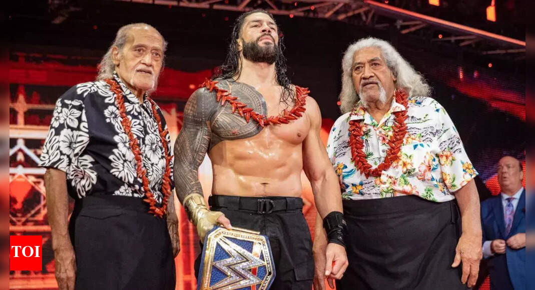 Roman Reigns and Anoa'i family bid farewell to WWE Hall of Famer Afa Anoaʻi | WWE News - Times ...
