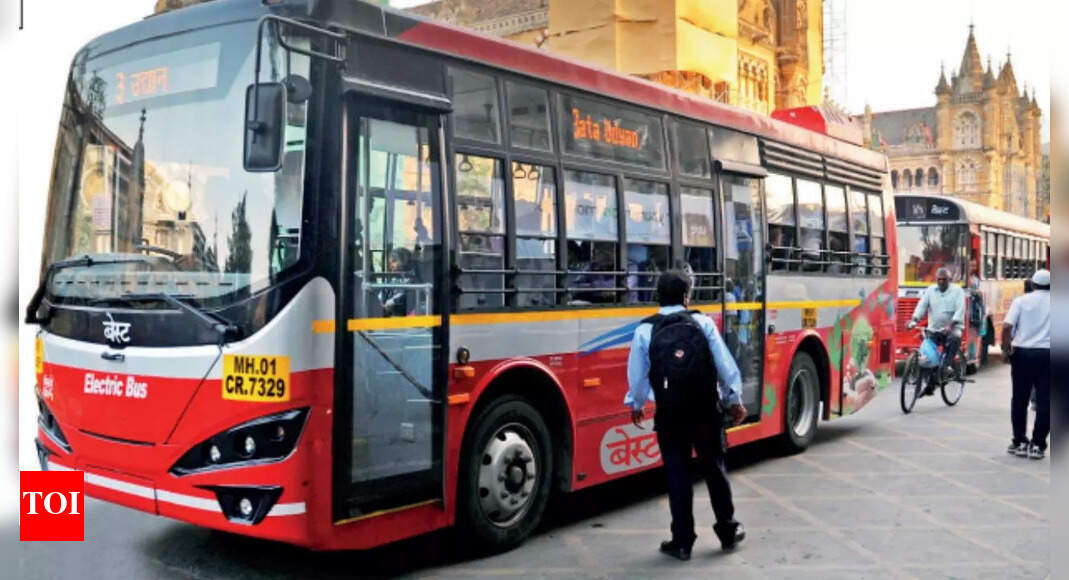 Challenge for BEST buses in Mumbai: Swelling crowds of 1K+ riders per ...