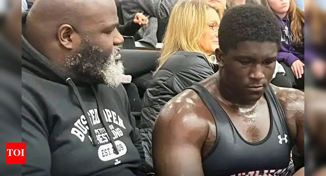 "I see people under less pressure”: Mark Henry opens up about the ...