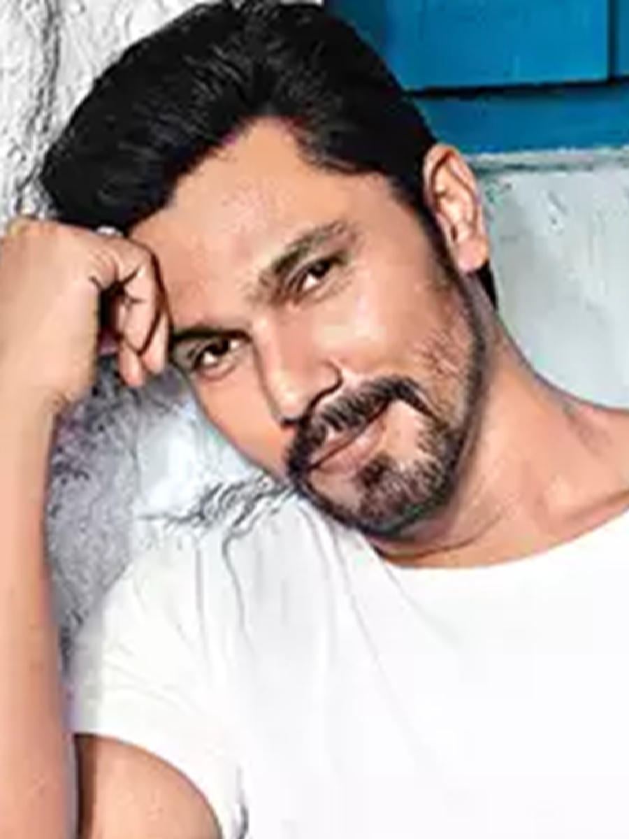 9 Best Performances Of Versatile Actor Randeep Hooda | Times Now