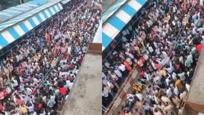 Rail services disrupted for 10 hours due to Rail roko at Badlapur ...