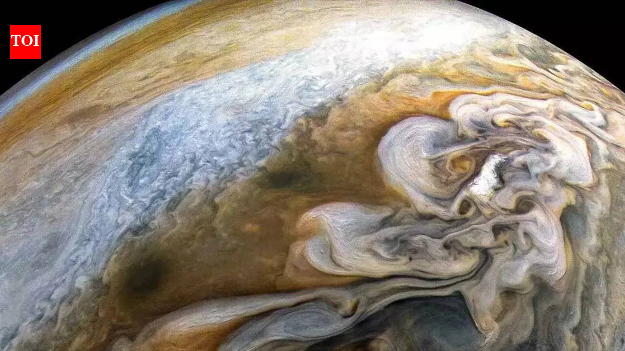 The most incredible pictures of Jupiter shared by NASA
