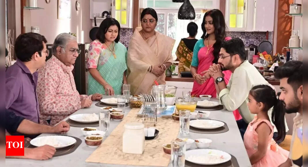 Ke Prothom Kachhe Eshechi: Rikdev takes a stand as the relatives ...