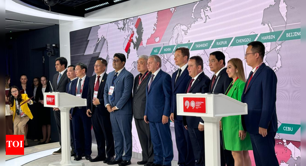 Raipur city may get light Metro train, MoU signed in Moscow | Raipur ...